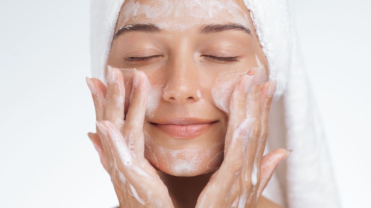 How to Get Rid of Built Up Dirt On Skin